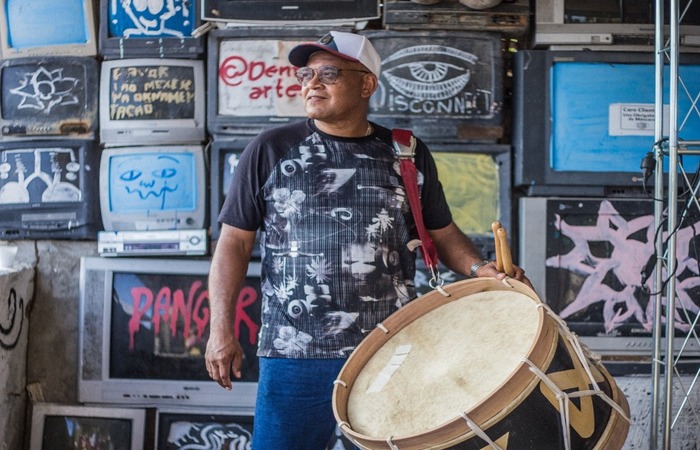 Gilmar Bolla 8 lança single 'Nesse Mundão' com clipe dirigido por Gil ...