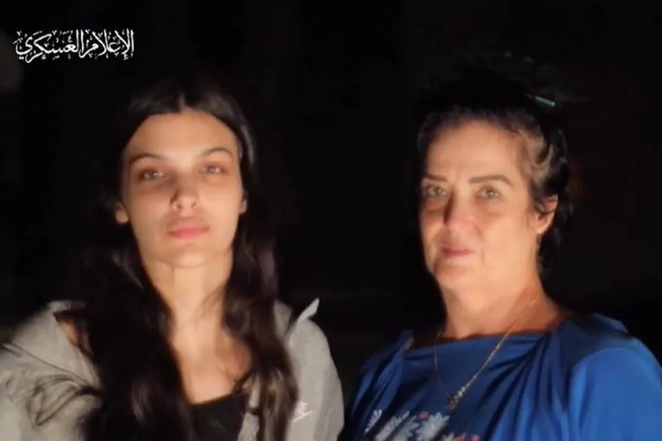 Hamas divulga vídeo da libertação de duas reféns americanas; assista ...