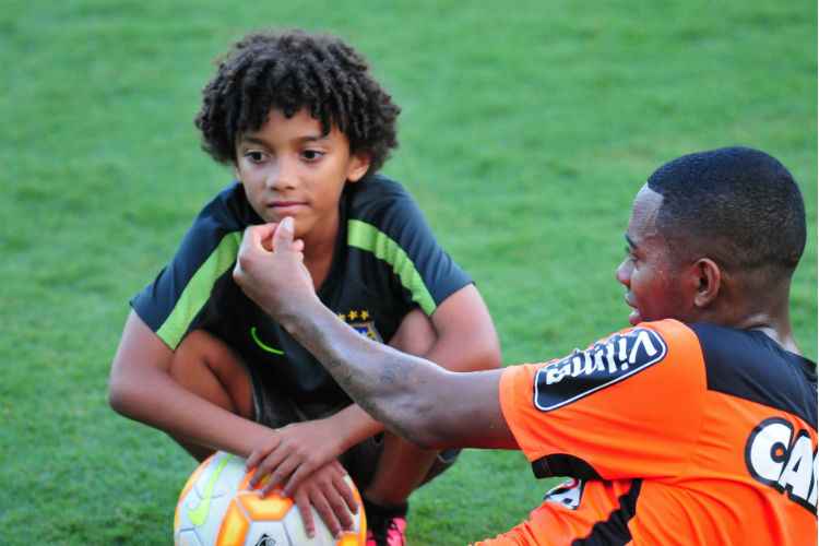 Robinho: importância da família na carreira, boa fase no Galo e ...