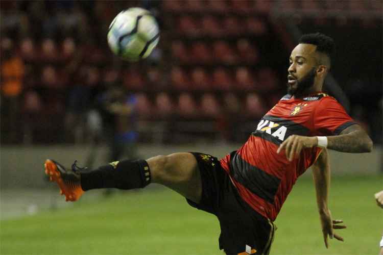 Com desfalques, Luxa adianta escalação e só aguarda por Wesley para ...