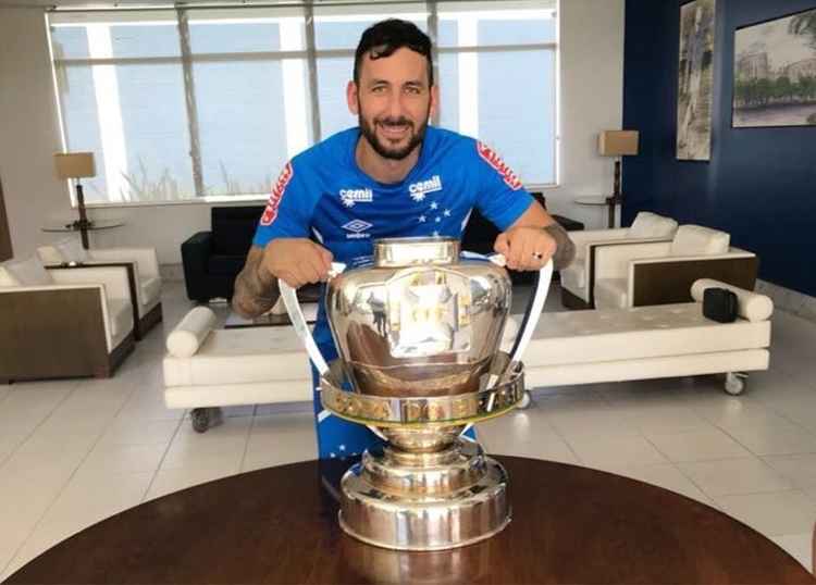 No Cruzeiro há dois anos, Ariel Cabral admite na Argentina que já se ...