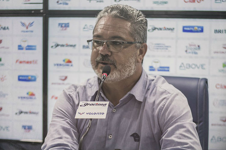 Campeão olímpico, Rogério Micale deixa Paraná após seis jogos e nenhuma ...