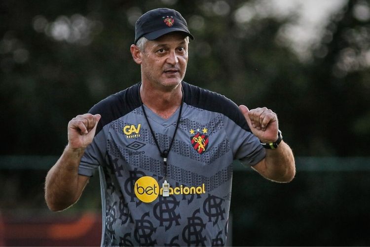 Após primeira vitória sob comando do Sport, Lisca elogia legado deixado ...