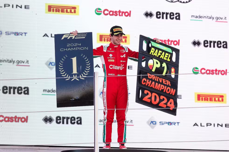 Pernambucano é campeão da temporada de 2024 do FRECA pela Ferrari ...