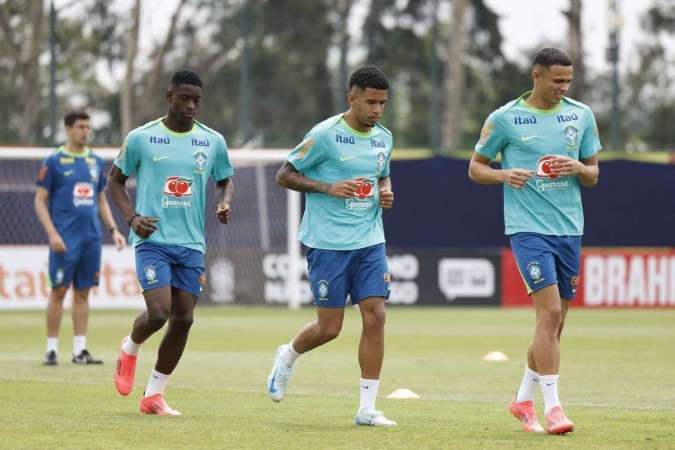 Vanderson será novidade do Brasil na lateral direita contra o Peru no ...